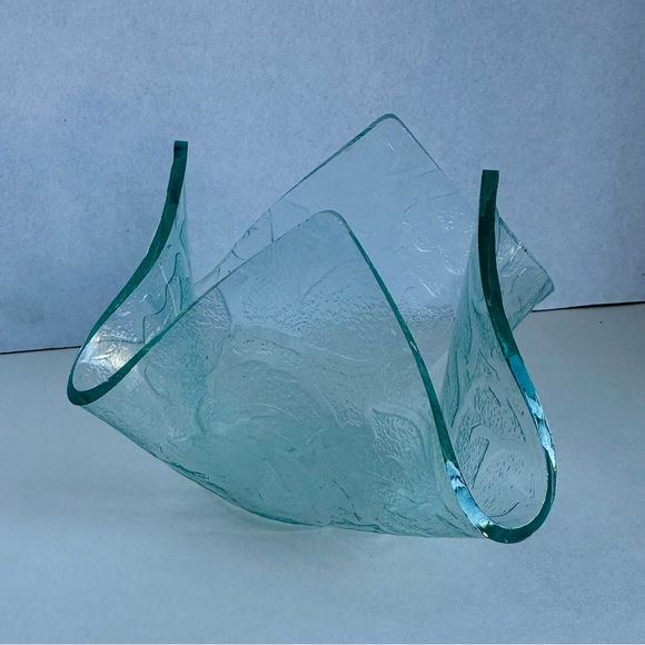 Art | Handcrafted Textured Glass Vase Folded Edge Art Glass Centerpiece ...